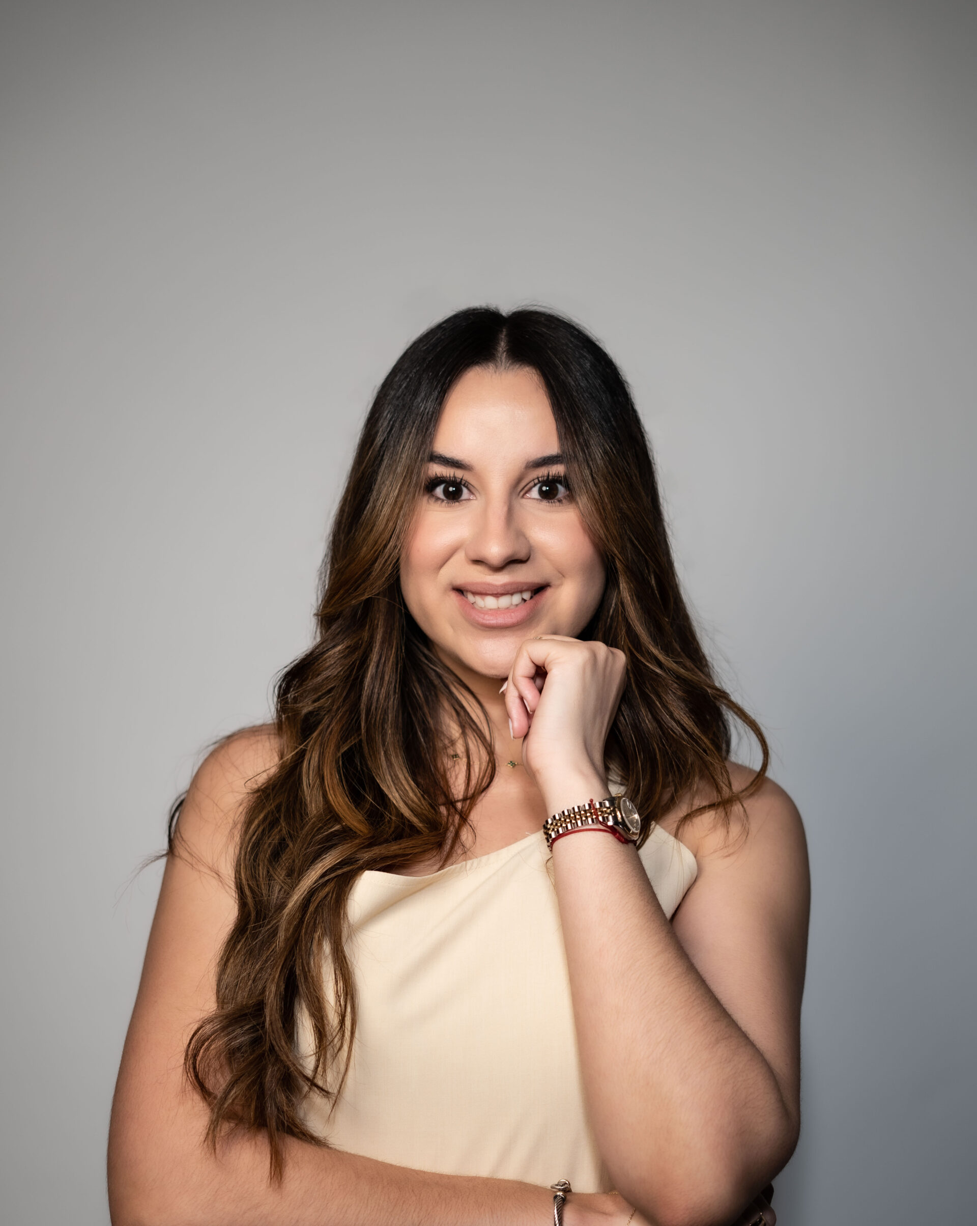 Faces - Maeli Niebles - Marijuana Venture